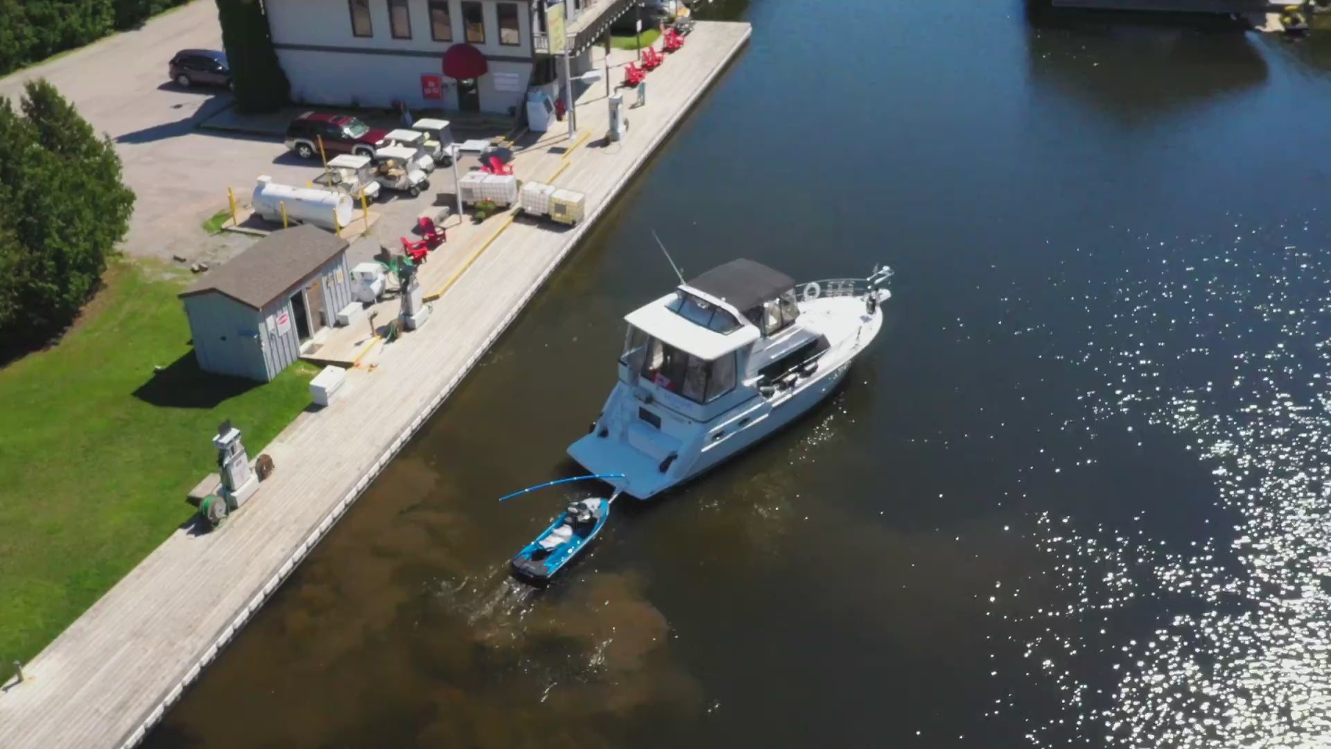 Magic Marine Tow - Towing of Sea-Doo, WaveRunners, Jet Ski and Dinghy